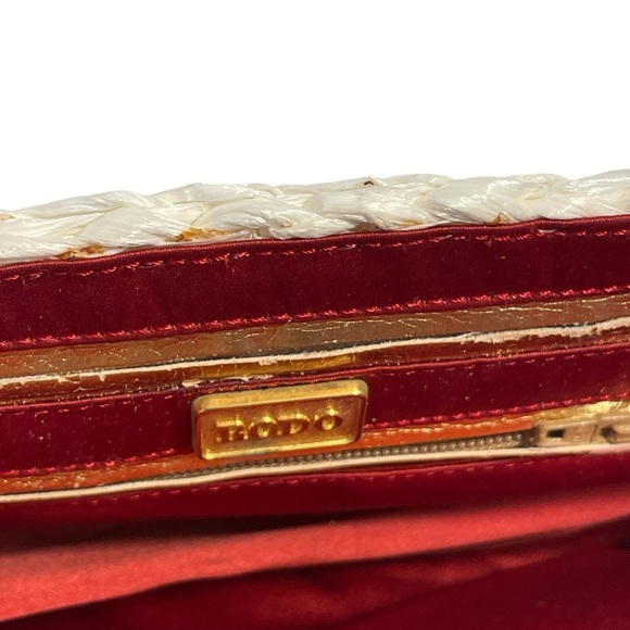 Rodo | Bags | Rodo Vintage White Raffia Floral Embroidered Gold Chain ...